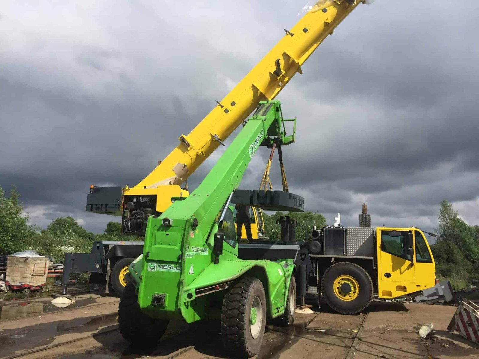 Top 5 Common Problems With Telescopic Loader Machines | A Free Guide