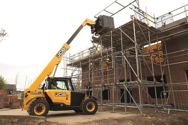What Is a Telehandler? How Can It Benefit Your Project?
