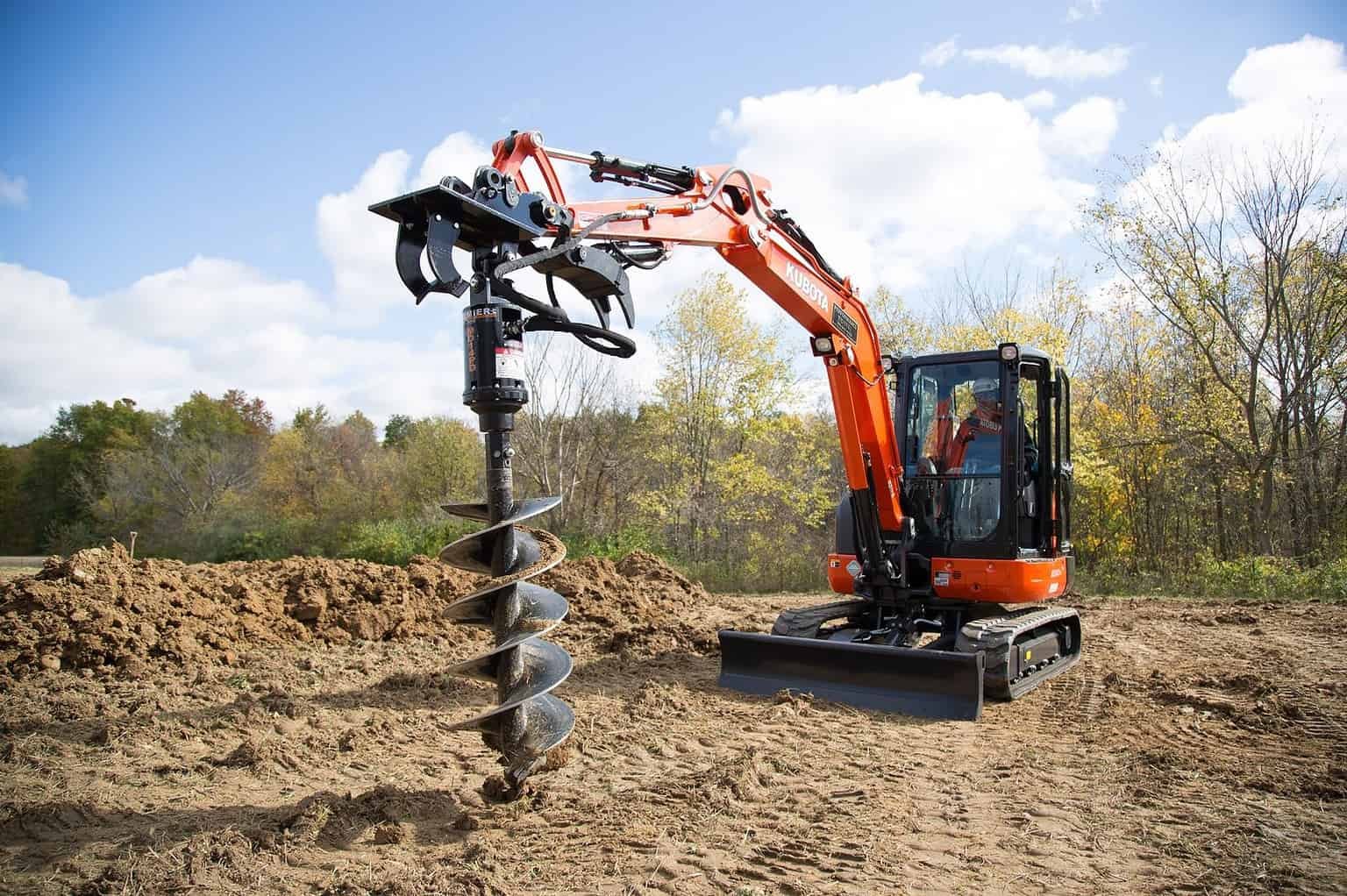7 Different Types Of Landscaping Equipment And How Are They Used?