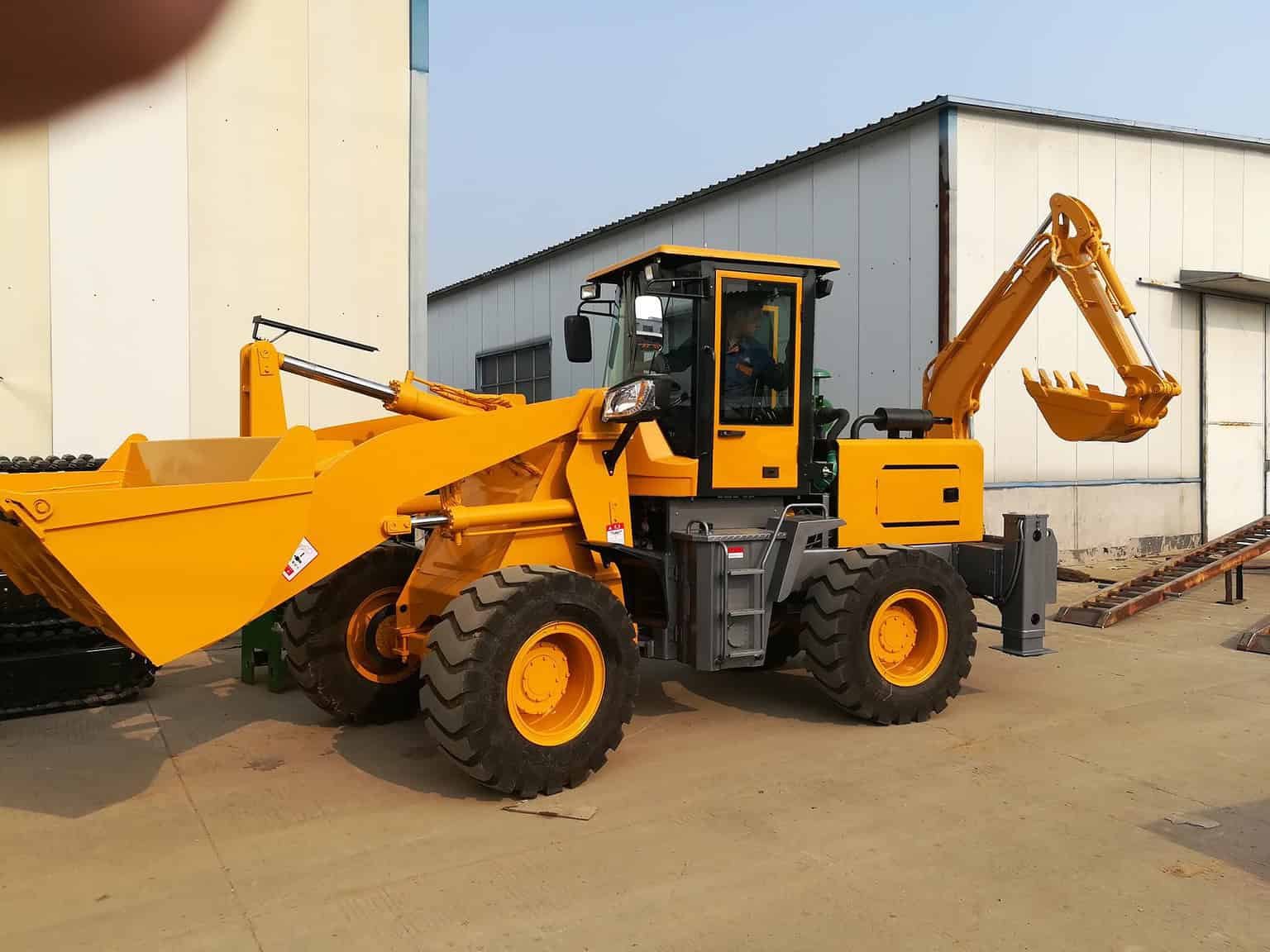 Excavator Backhoe Difference Explained: Key Differences You Need To Know